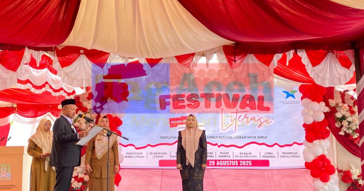 Ny. Desi Maulidar Dilantik Jadi Bunda Literasi Aceh Jaya - TagAceh